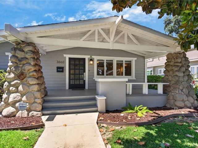 3660 Linwood Pl, Riverside, CA 92506