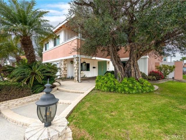 3661 Wisteria St, Seal Beach, CA 90740