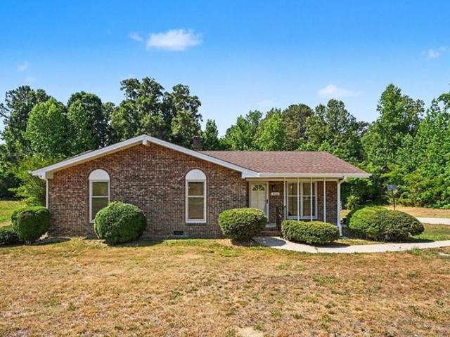 3662 W Antioch Dr, Oxford, NC 27565
