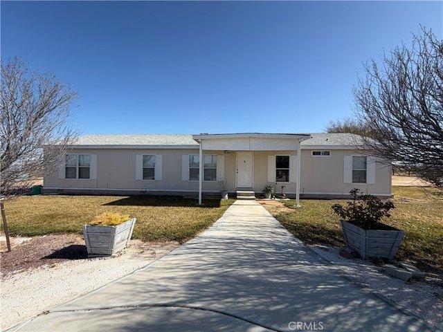 36633 Hidden River Rd, Hinkley, CA 92347