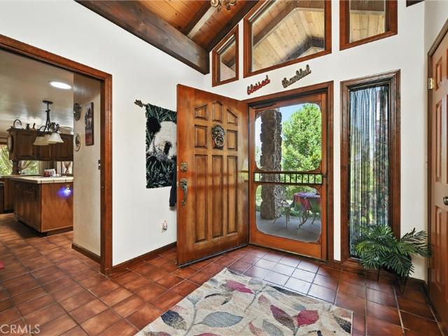 3663 Crestwood Drive