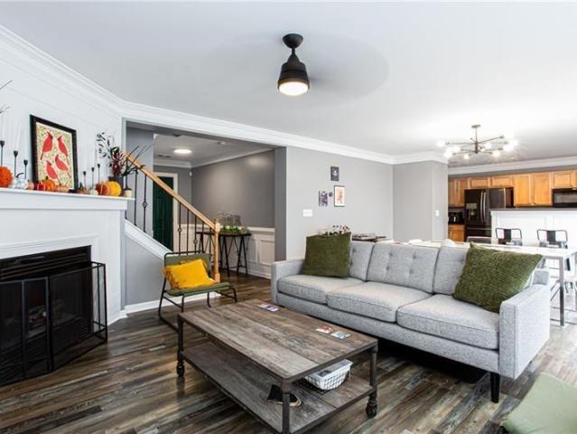 3663 Roseman Landing