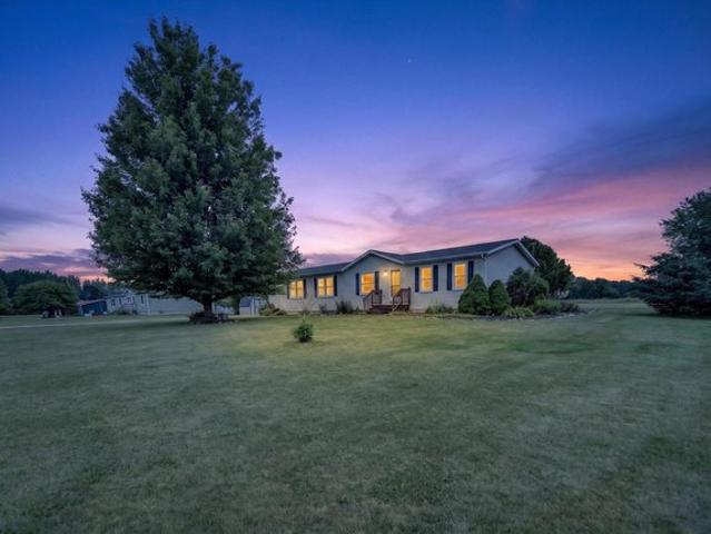 3663 S Lyons Rd, Lyons, MI 48851