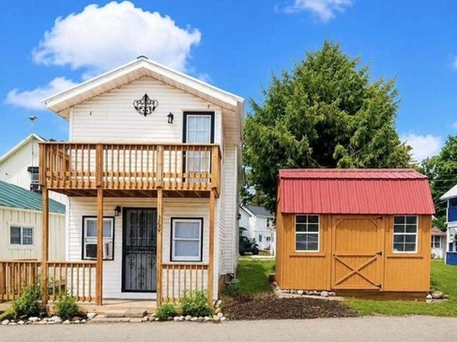 366 12th St, Lancaster, OH 43130