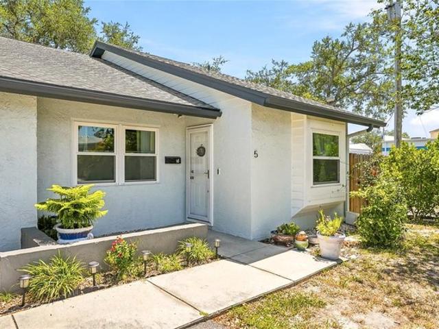 366 47th Ave N Apt 5, Saint Petersburg, FL 33703