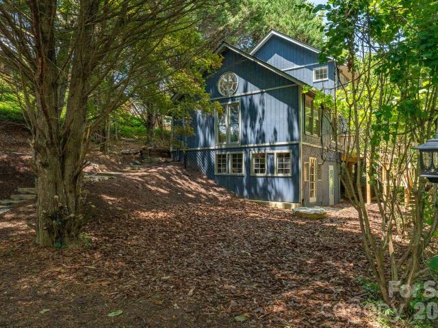 366 Cabin Hollow Drive