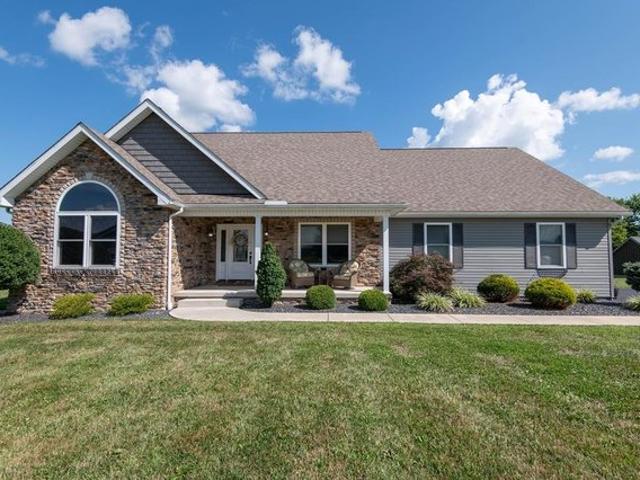 366 Clayton Mills Cir, South Salem, OH 45681