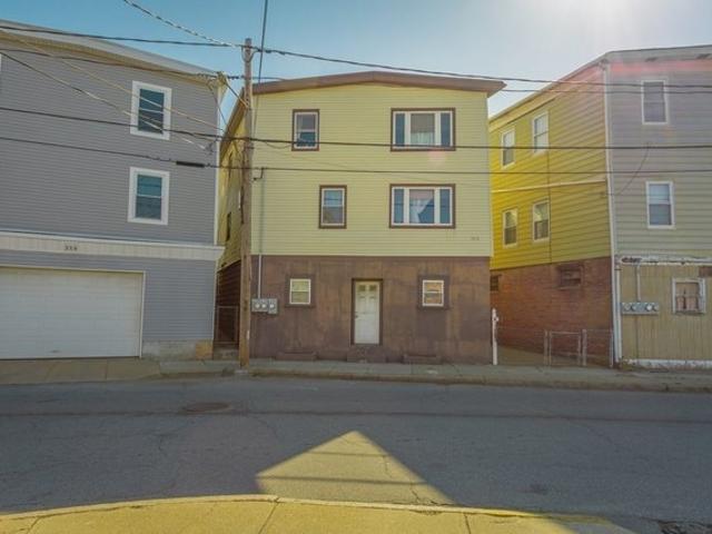 366 Alden St, Fall River, MA 02723