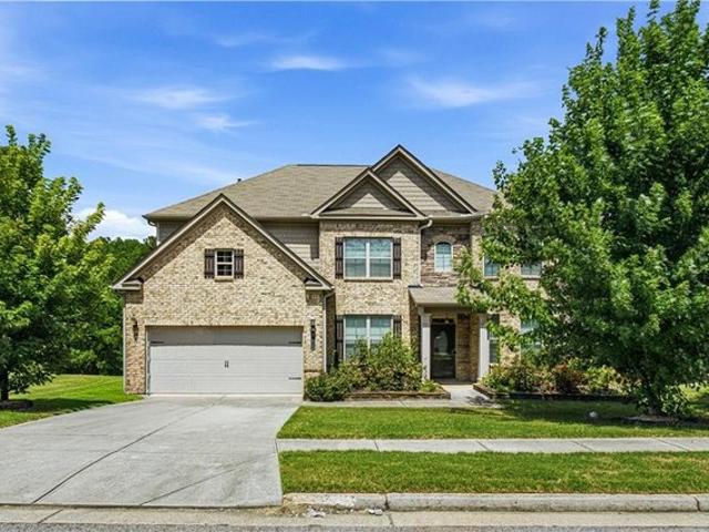 366 Gail Pond Dr, Lawrenceville, GA 30045