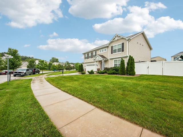 366 E 130th Lane