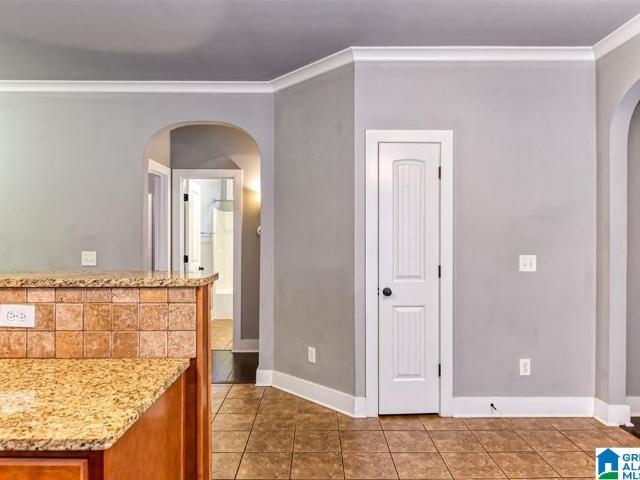 366 Kingston Circle