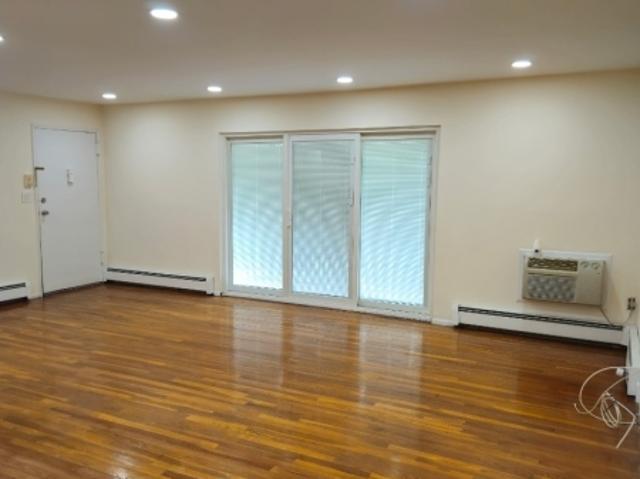 366 Hoover Ave # 119