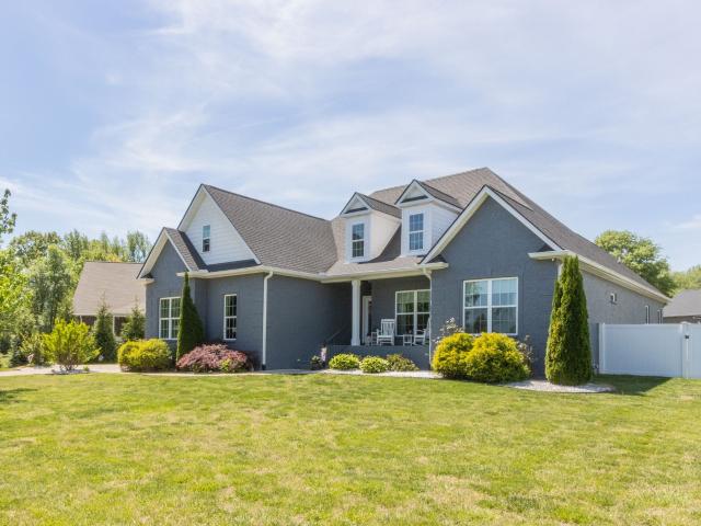 366 Lexington Cir