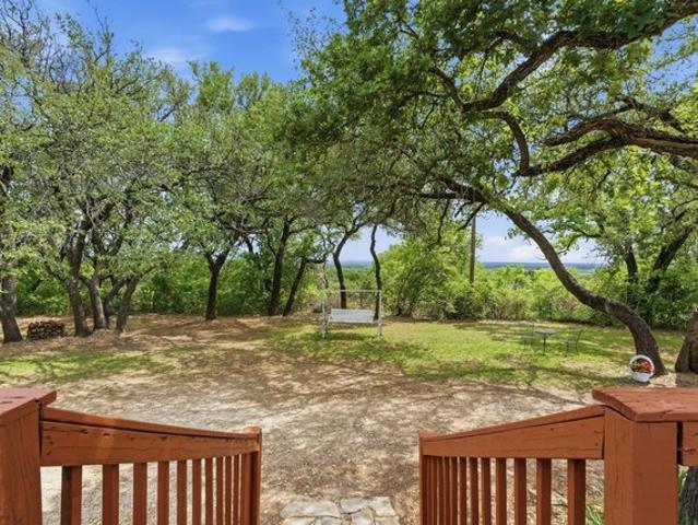 366 Mesa Trl, Weatherford, TX 76087