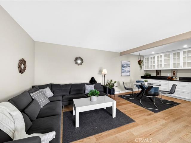366 S Miraleste Drive 375