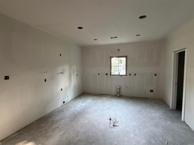 366 Sellers Road