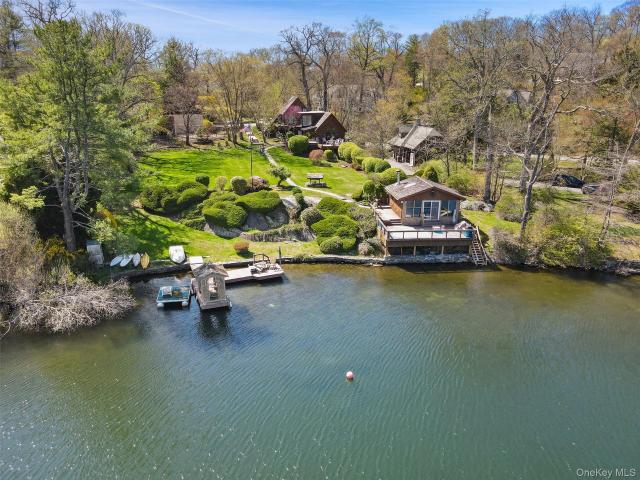 366 W Lake Blvd, Mahopac, NY 10541 | MLS #987158 | Compass
