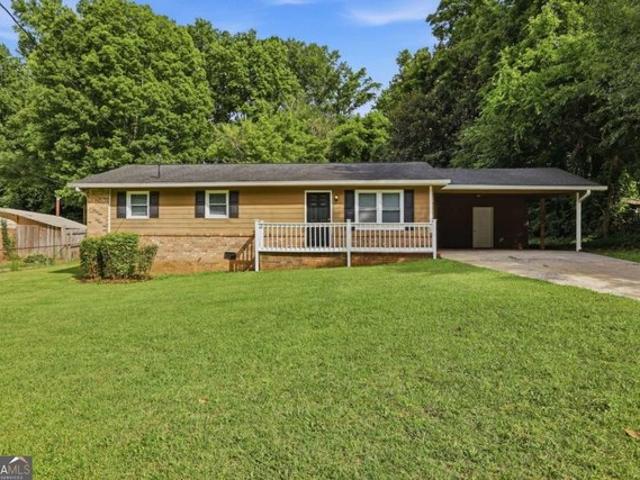3674 Briar Dr, Lithia Springs, GA 30122