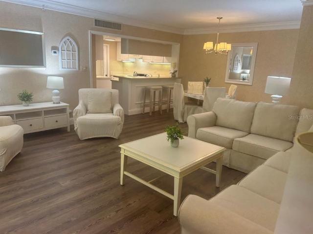 36750 Highway 19, Unit 6109, Palm Harbor, FL 34684 | MLS #TB8502 | Compass