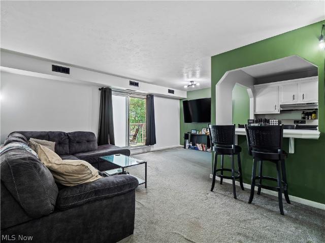 3675 Clague Road 316