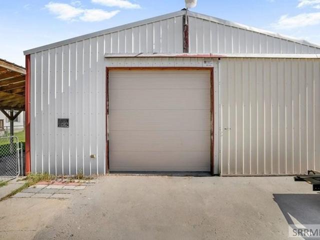 3675 E Upland St, Idaho Falls, ID 83401