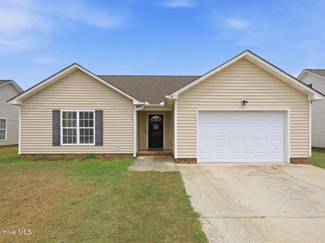 3675 Highland Dr, Ayden, NC 28513