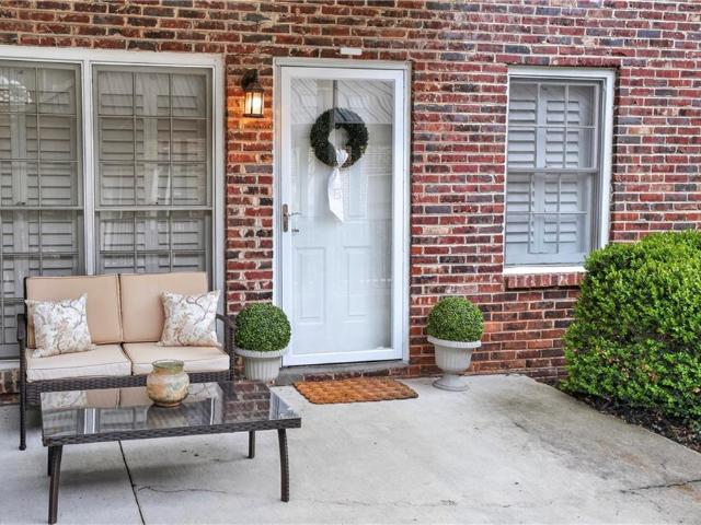 3675 Peachtree Road NE 19