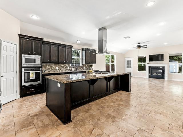 3676 Pin Oak Drive
