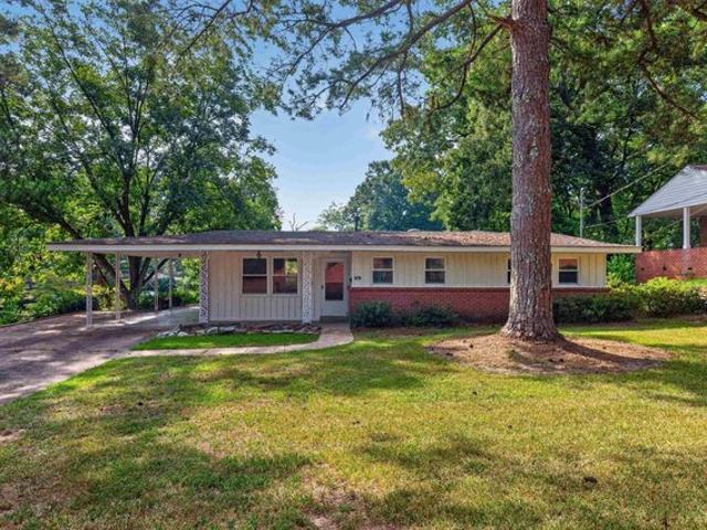 3678 Windemere Dr, Montgomery, AL 36109