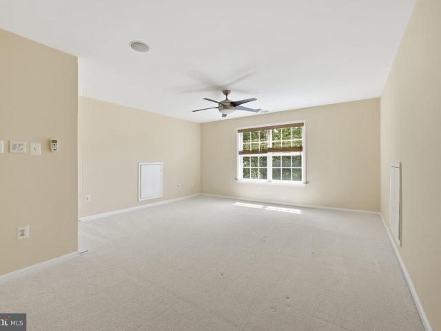 3679 Expedition Dr, Triangle, VA 22172 | MLS #VAPW2120