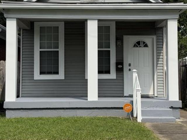 3679 Parthenia Ave, Louisville, KY 40215
