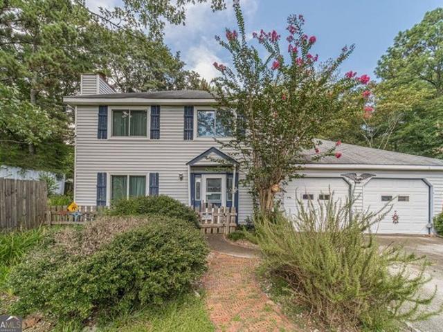 3679 Pointer Rd, Loganville, GA 30052