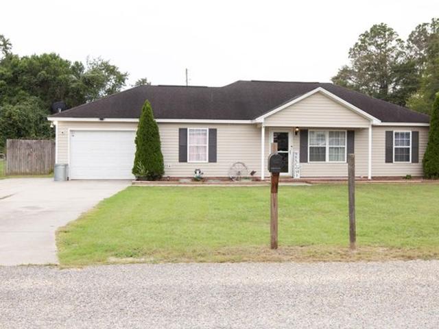 3670 Dallas Dr, Dalzell, SC 29040