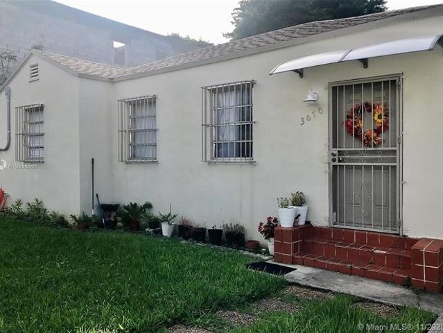3670 SW 12th St, Miami, FL 33135