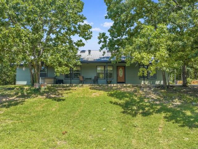 3670 Sleepy Hollow Rd, Sulphur, OK 73086