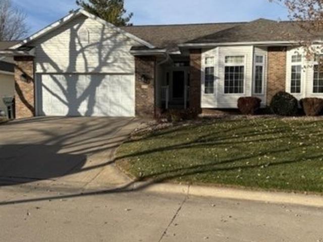3670 18th Ave, Columbus, NE 68601