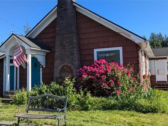 36710 US Highway 2, Startup, WA 98294