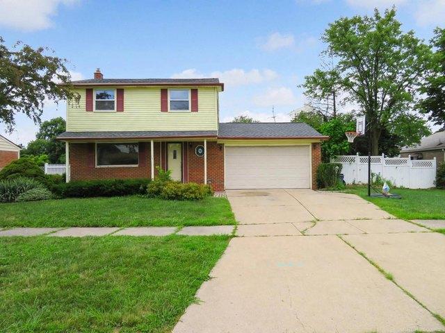36714 Kimberly St, Clinton Township, MI 48035