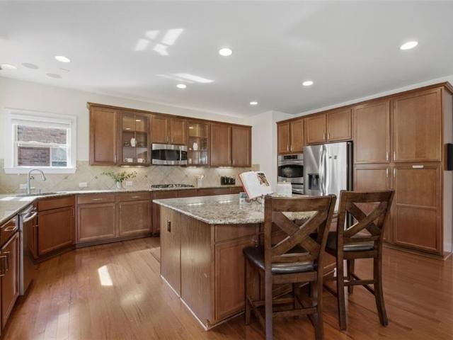 3671 Guildhall Trail