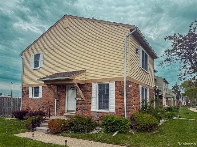 36721 Park Place Dr, Sterling Heights, MI 48310