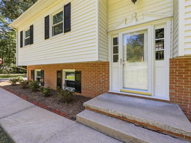 3672 airport acres rd
