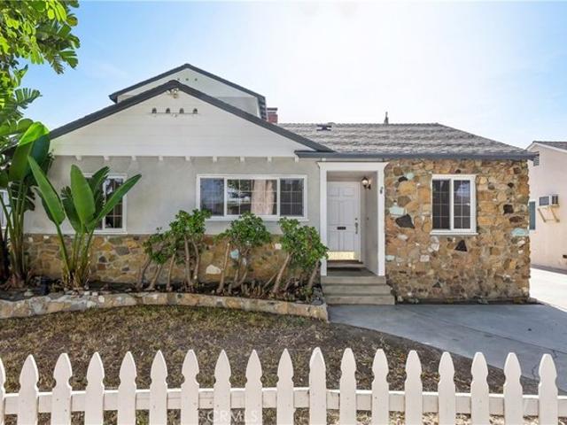 3672 Hackett Ave, Long Beach, CA 90808