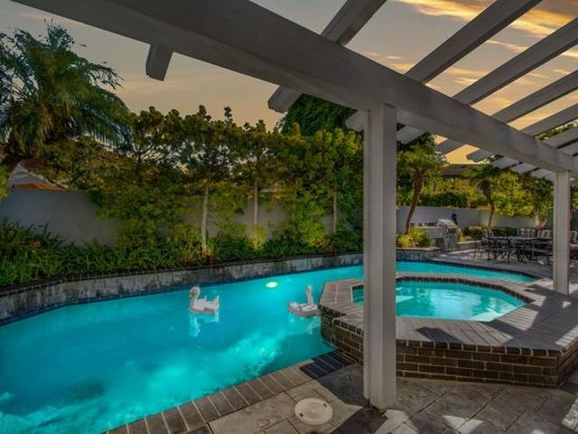 3672 Seascape Dr, Huntington Beach, CA 92649