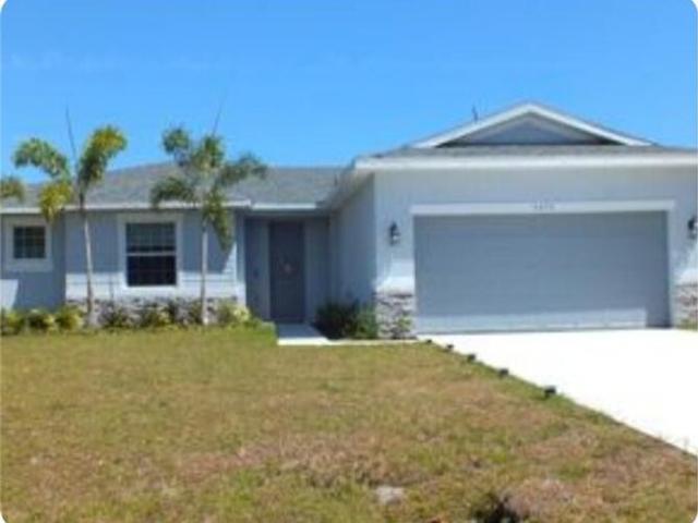 3673 SW Masilunas St, Port Saint Lucie, FL 34953