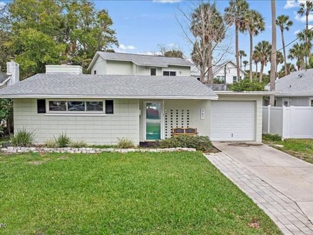 367 7th St, Atlantic Beach, FL 32233