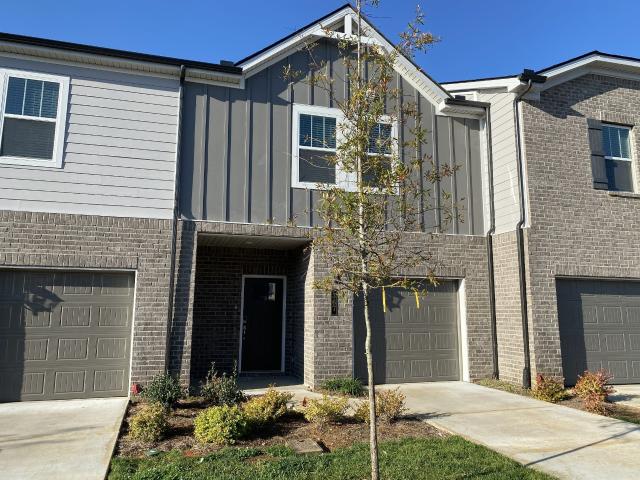 367 Coleman Ct