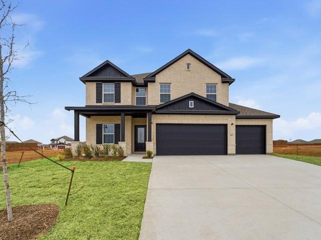 367 Bronco Dr, Waxahachie, TX 75165