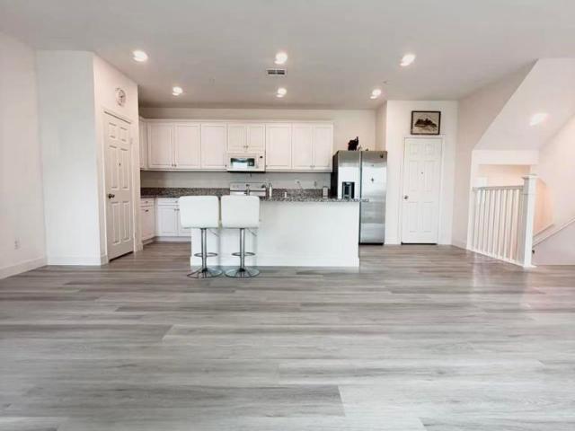 367 Fitzpatrick Rd 101