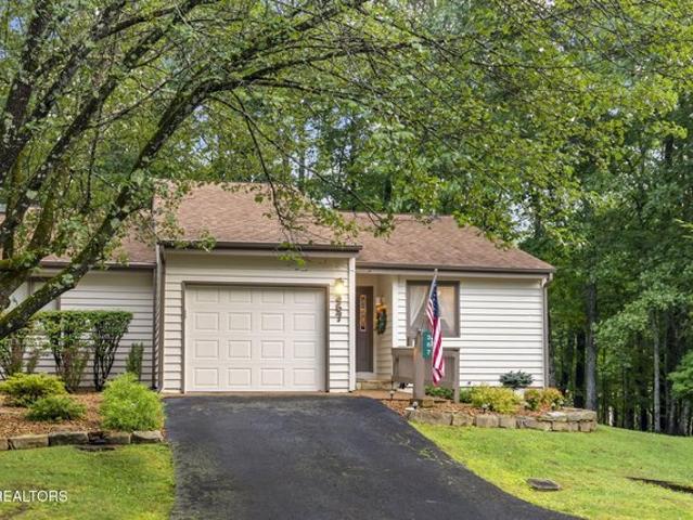 367 Lake Catherine Cir, Crossville, TN 38558