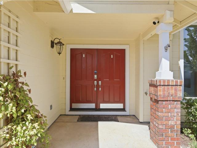 367 Lynnbrook DR